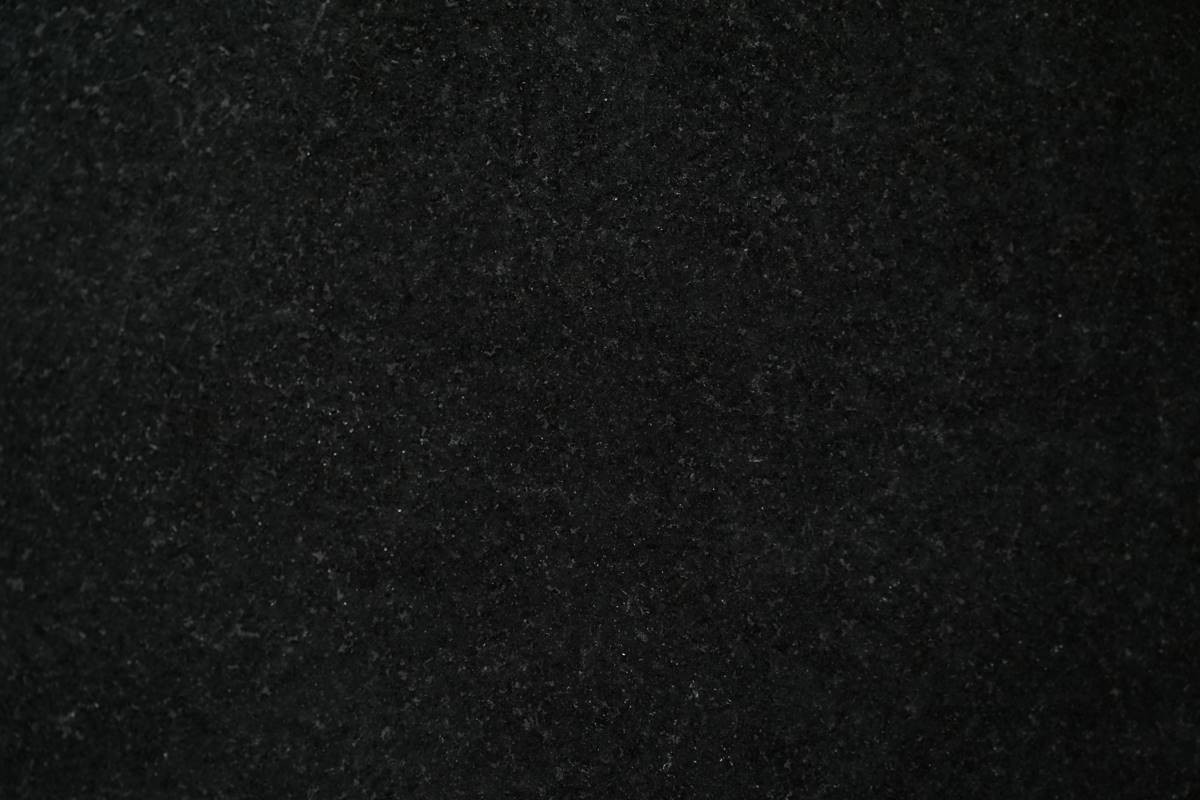 Granito Negro Absoluto 1.20X60x2 | Mármoles Puente