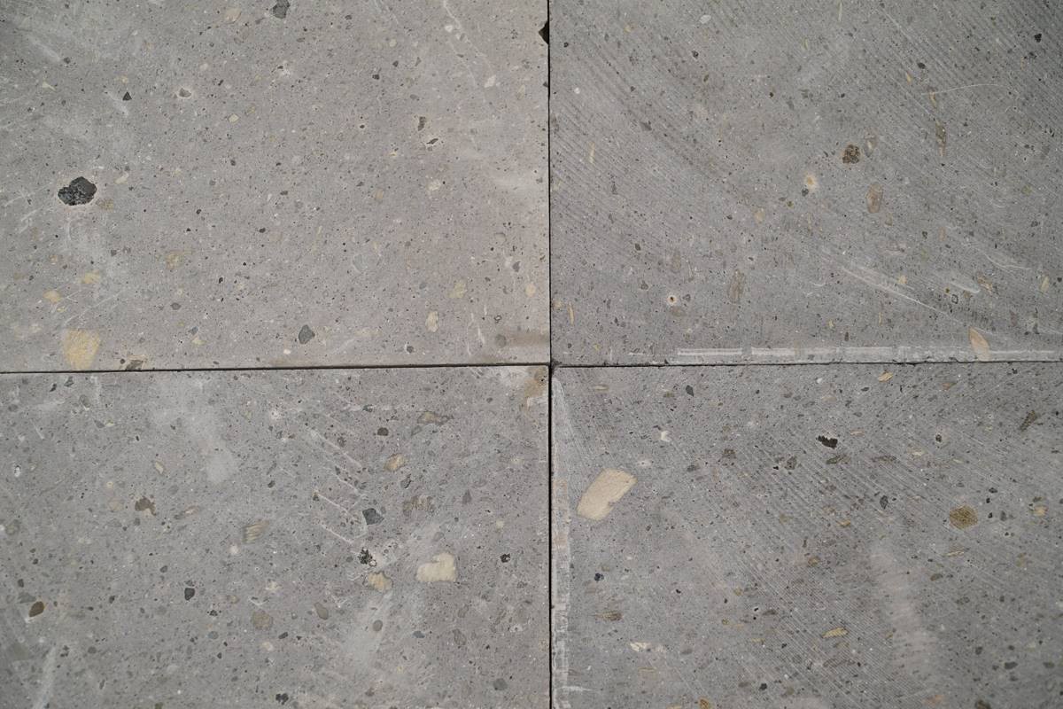 Cantera Gris Del Peten 40X40 | Mármoles Puente