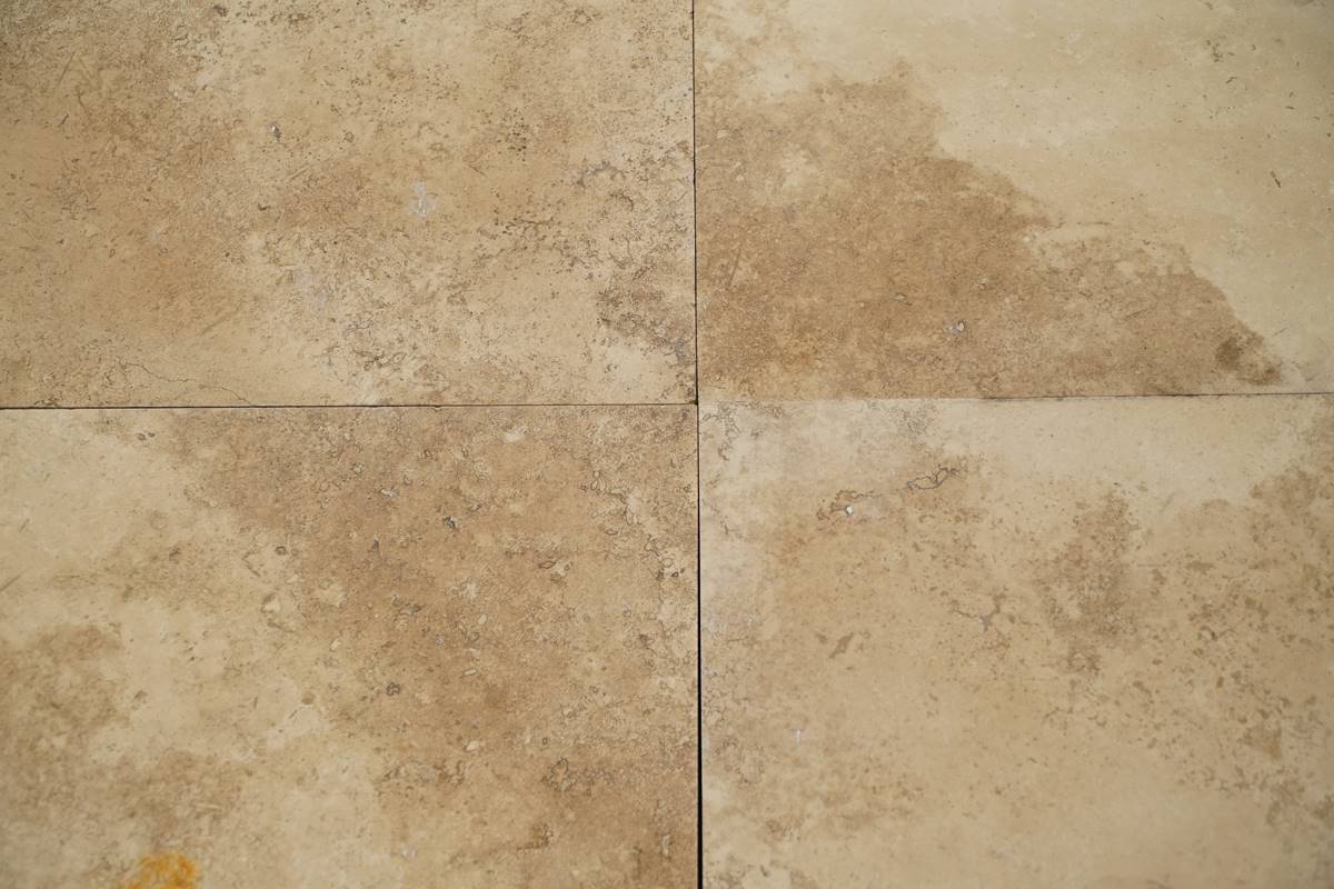 Mármol Travertino San Pablo Veracruz Mate 30.5X61x1 | Mármoles Puente